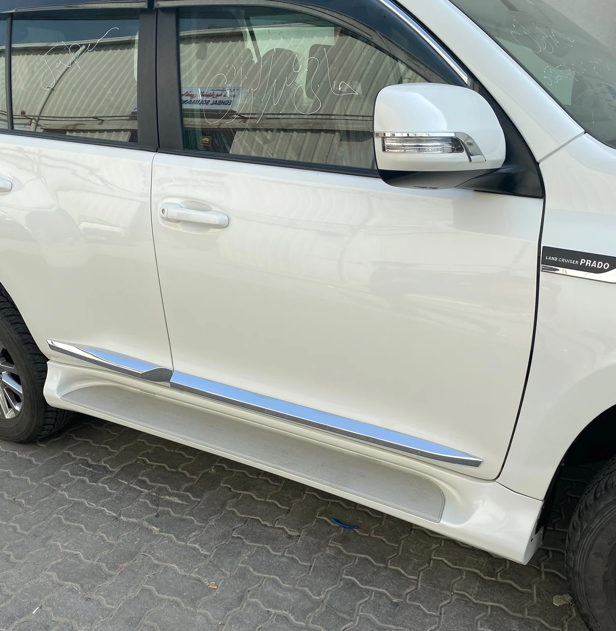 Молдинг Дверей (дизайн 2018-2023) для Toyota Land Cruiser Prado 150 ...