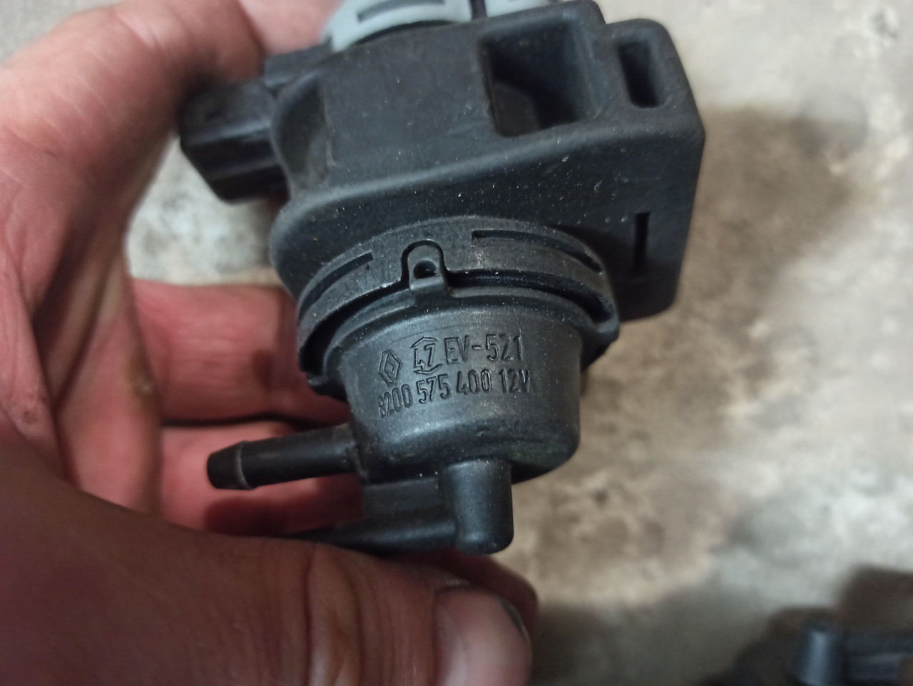 Перетворювач тиску турбокомпресора (клапан повернення ОГ) Renault ...