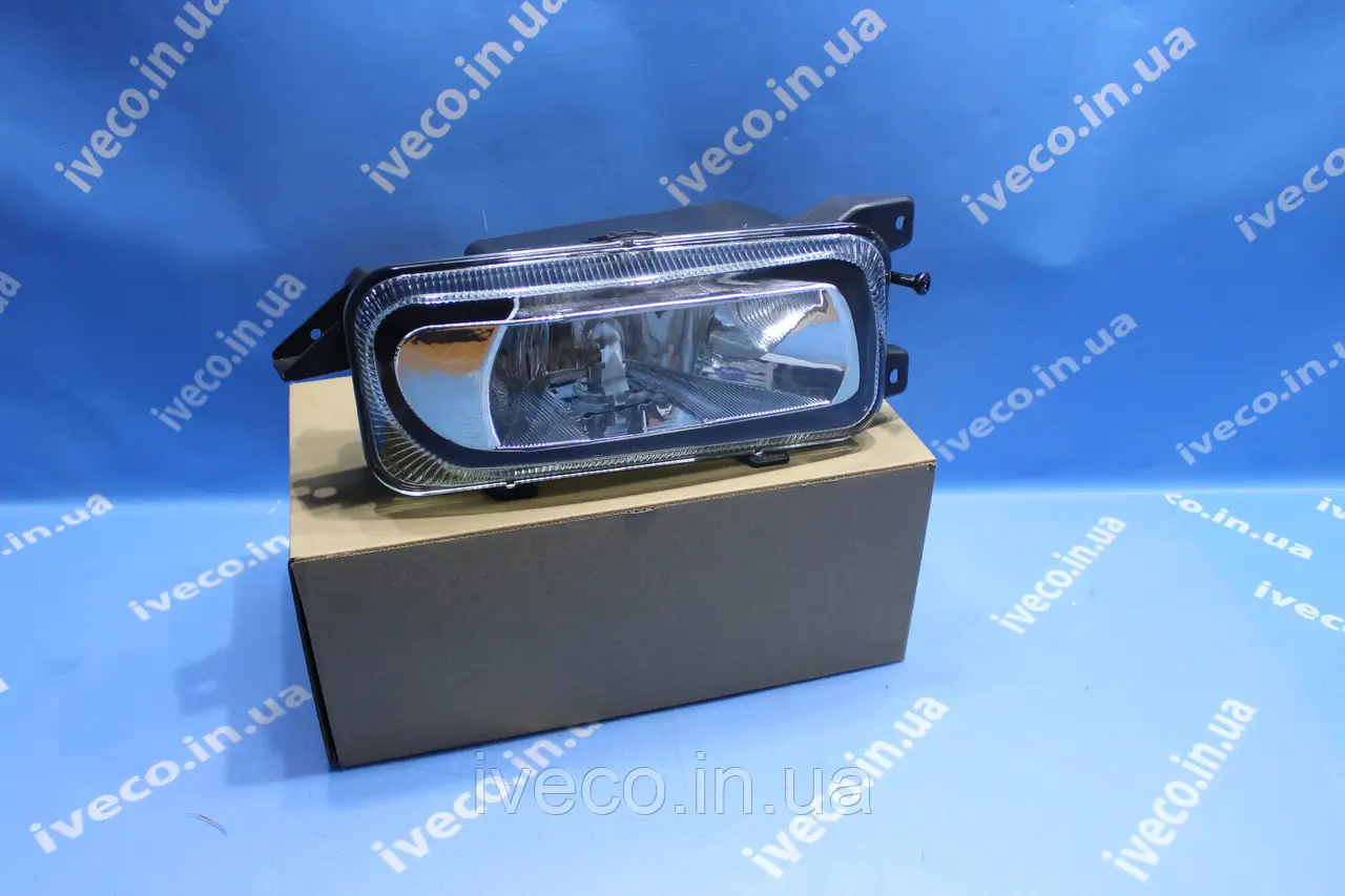 Фара противотуманная правая MB ACTROS Мерседес Актрос 9438200156 ...