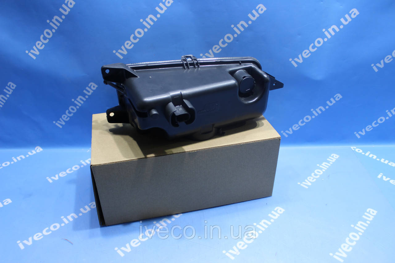 Фара противотуманная правая MB ACTROS Мерседес Актрос 9438200156 ...