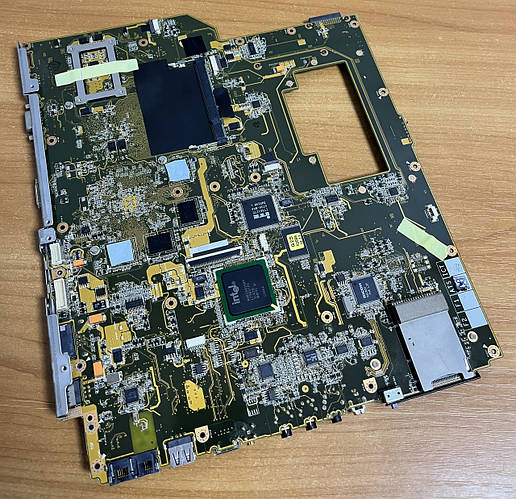 УЦЕНКА!! Б/У Материнская плата Asus G2S, Intel, PM965, GeForce 8600M ...