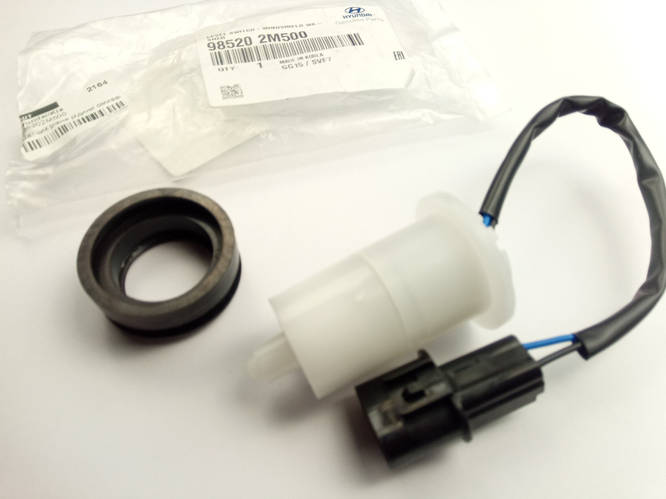 Купити Датчик рівня рідини бачка омивача Hyundai/KIA, MOBIS (985202M500 ...