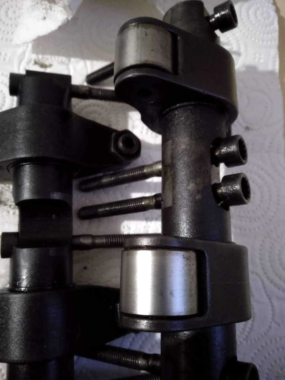 Купить Вісь рокерів (вал рокерів) 1.9TDI 2.5TDI VW Audi Skoda Seat ...