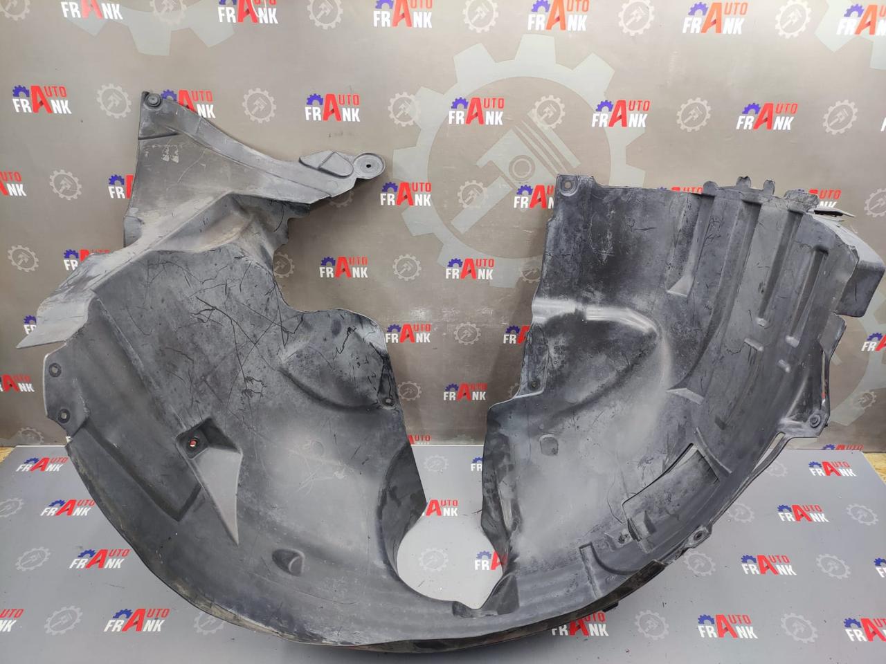 Купити Накладка колісної арки A2468840222 для Mercedes-Benz A-Class, B ...