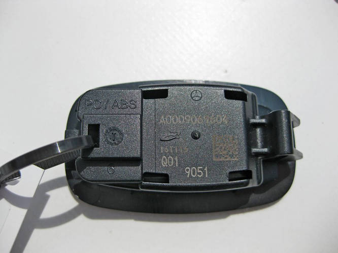 Mercedes Плафон салону A0009069604 9051, ціна 789 грн — Prom.ua (ID ...