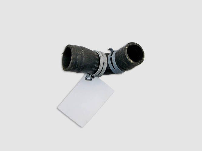 Купить Mercedes-Benz A6512031482 Патрубок охлаждающей жидкости от помпы ...