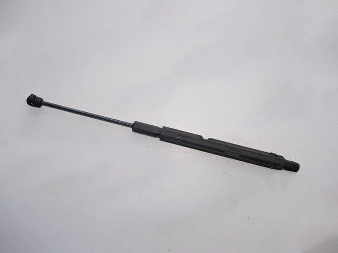 Mercedes-Benz A2059800064 Левый газовый упор - амортизатор капота C ...