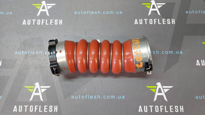 Патрубок турбины/ патрубок интеркуллера 11618571027 BMW 5 6 7 8 БМВ бу ...