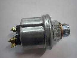 Датчик давления масла 01183692, цена 1250 грн — Prom.ua (ID#1711218581)