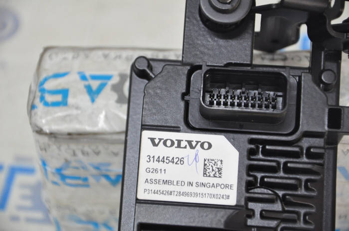 Купити Камера передня Volvo XC90 16 - на лобовому склі, ціна 9870 ...