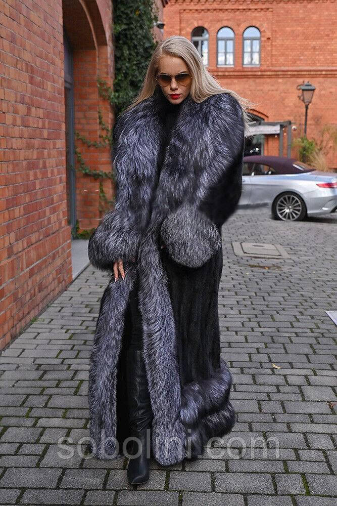 Шуба норкова з хутром чорнобурки продаж ціна у Києві Жіночі шуби від Хутряна фабрика Tm