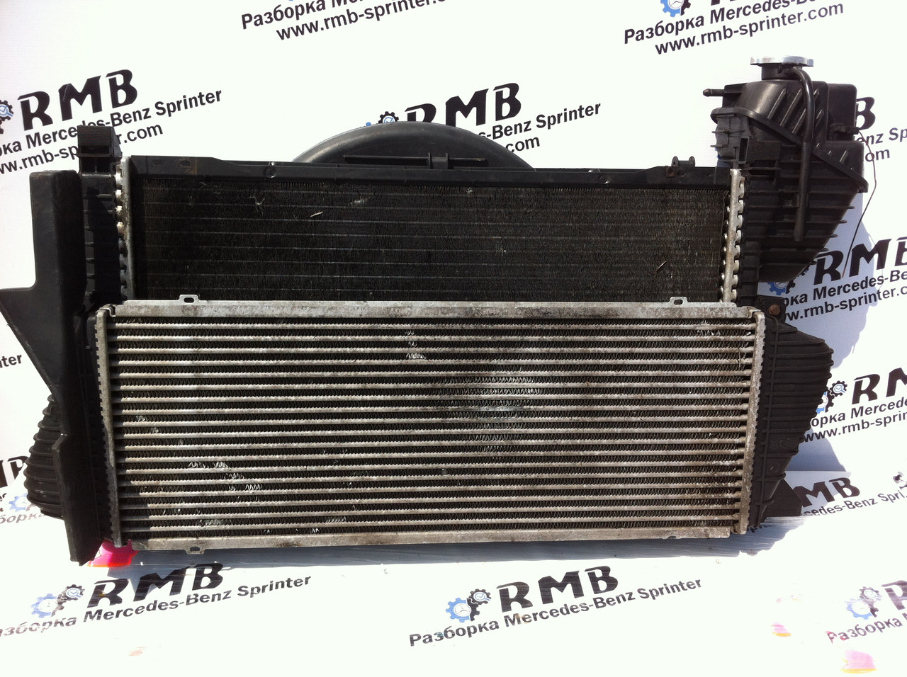 Купить Радиаторы в сборе с диффузором на Mercedes Benz Sprinter 2,2/2.7 ...
