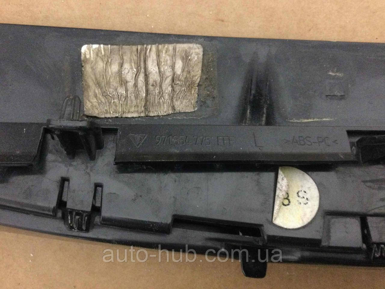 Купить Молдинг крыла, решетки и жабры крыла 971854775AG2X, цена 5266 ...