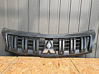 Решітка радіатора Mitsubishi L200 в категорії "Авто-, мото" | Порівняти ...