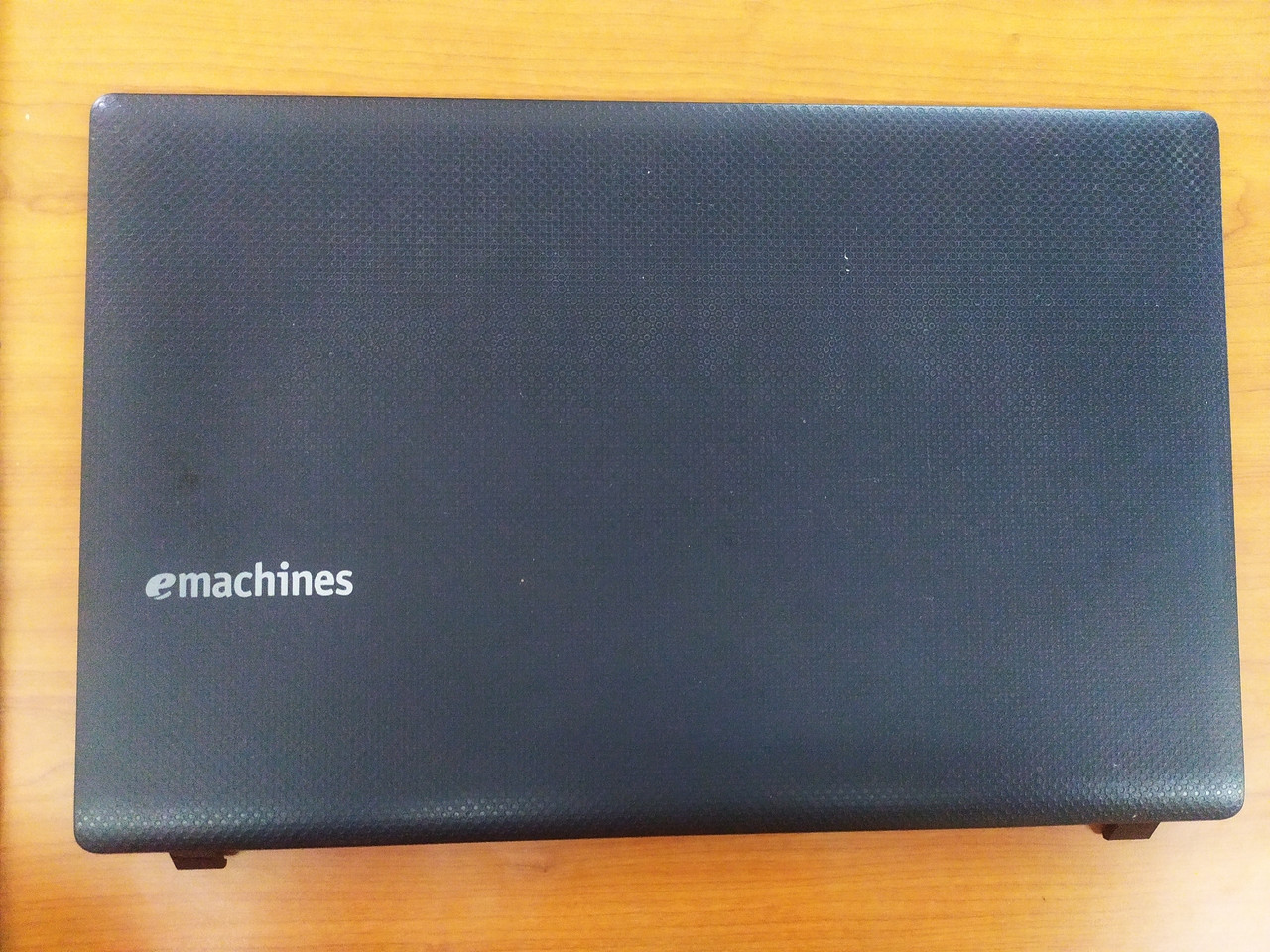 Крышка Матрицы Emachines E642 Series — Купить Недорого на Bigl.ua (1720803765)