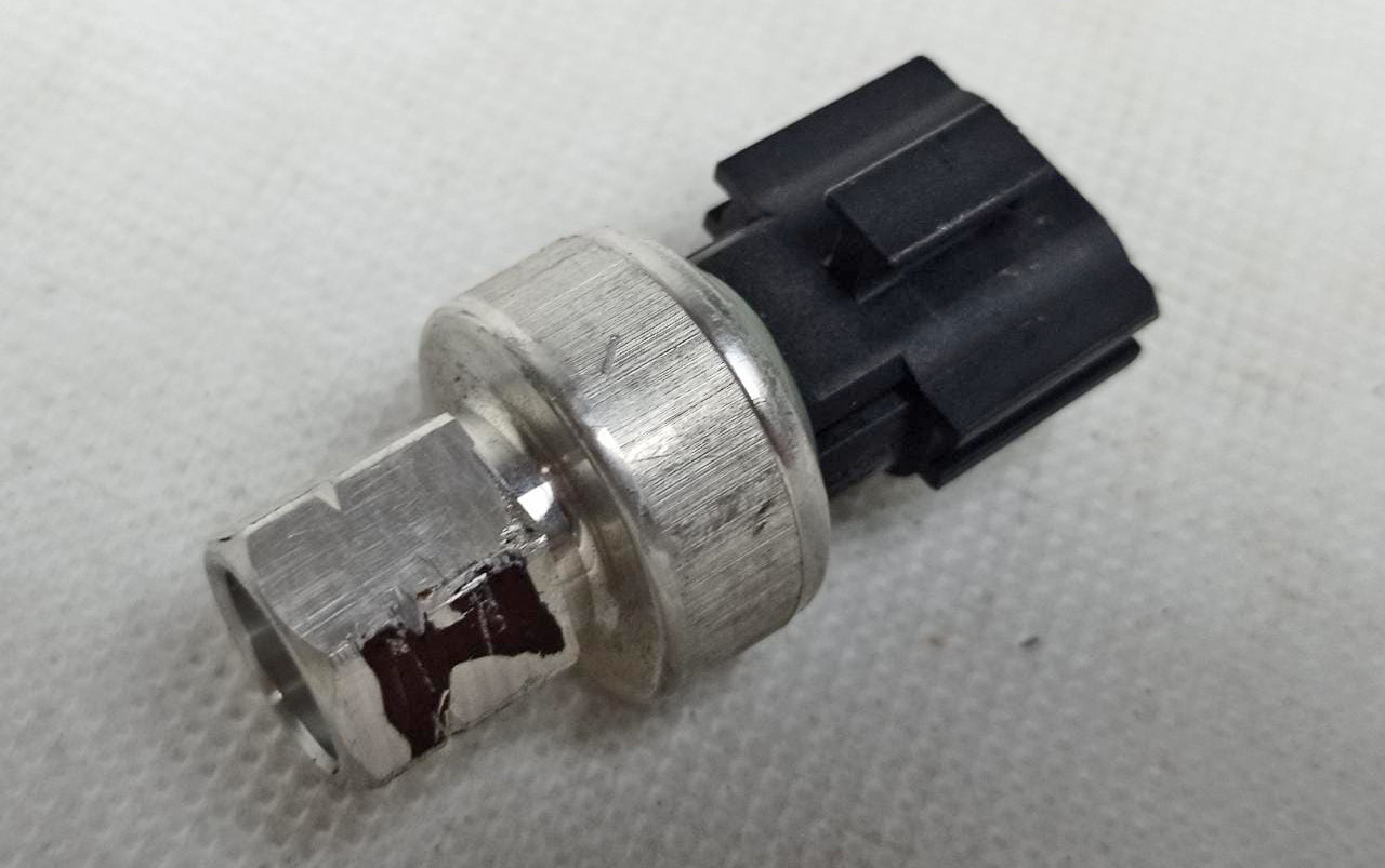 Купити Датчик тиску кондиціонера оригінал б/у, ціна 1000.50 ₴ - Prom.ua ...