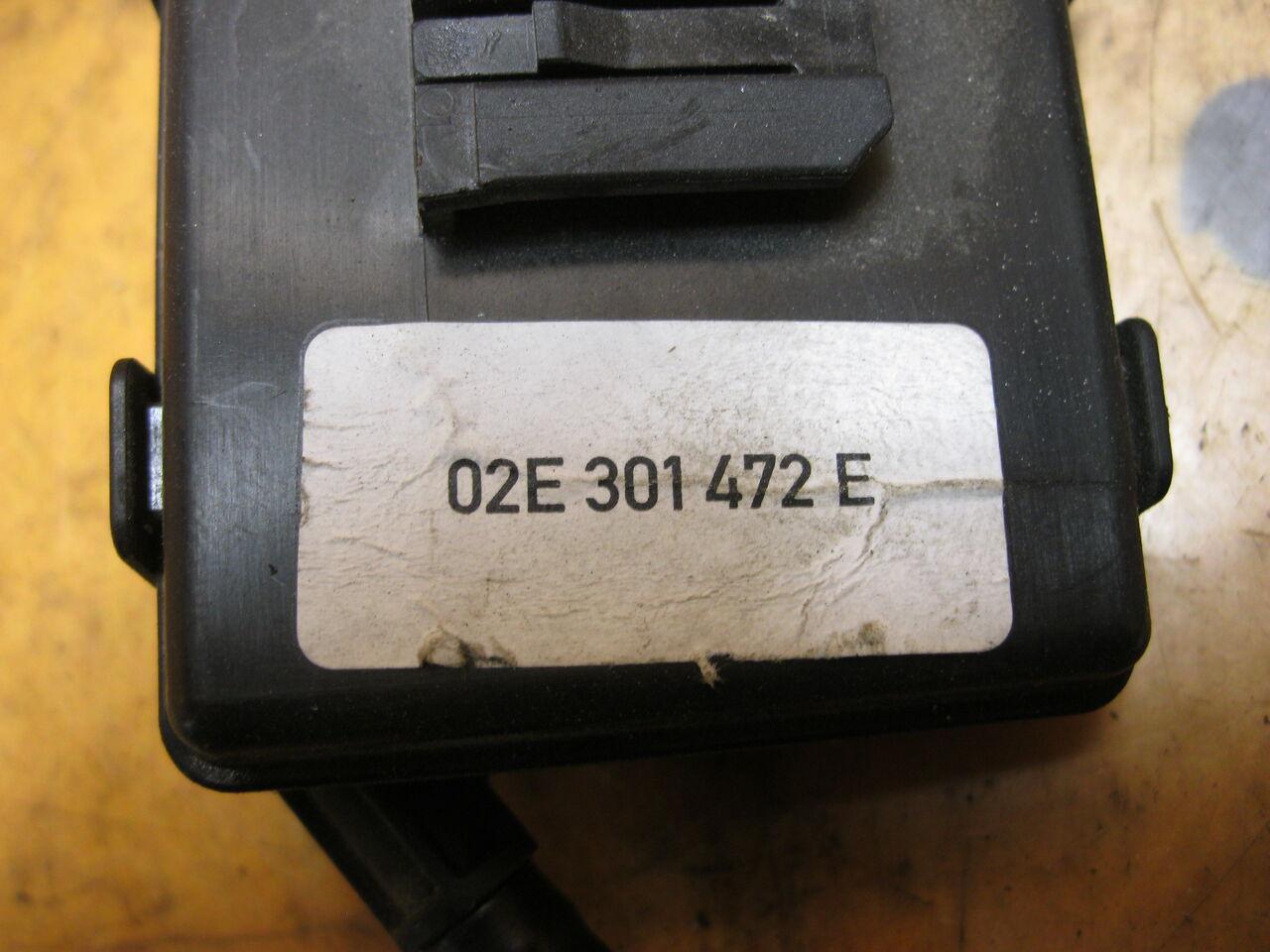 Купити Б/У Трубка для видалення повітря VOLKSWAGEN GOLF VII Passat B8 ...