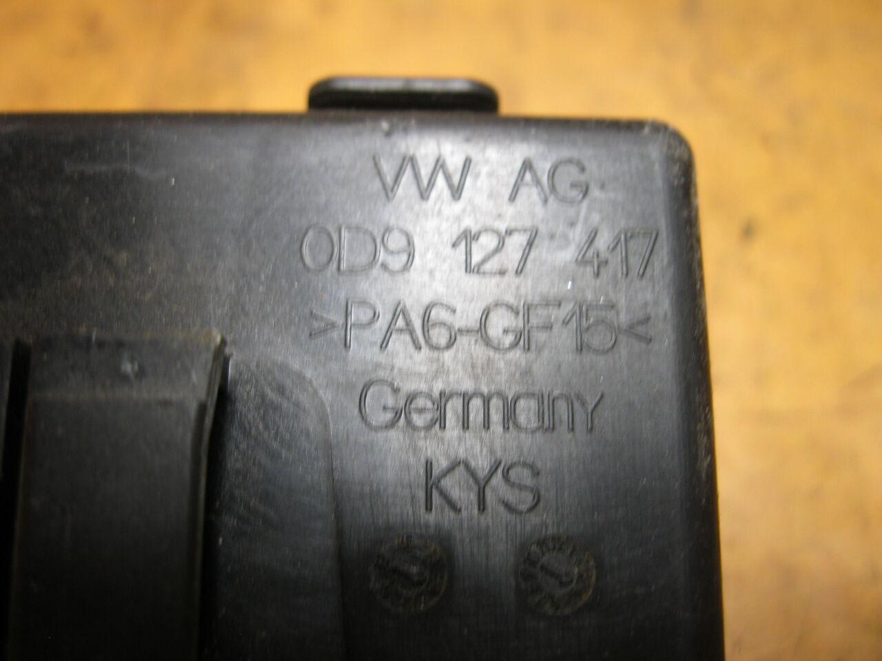 Купити Б/У Трубка для видалення повітря VOLKSWAGEN GOLF VII Passat B8 ...