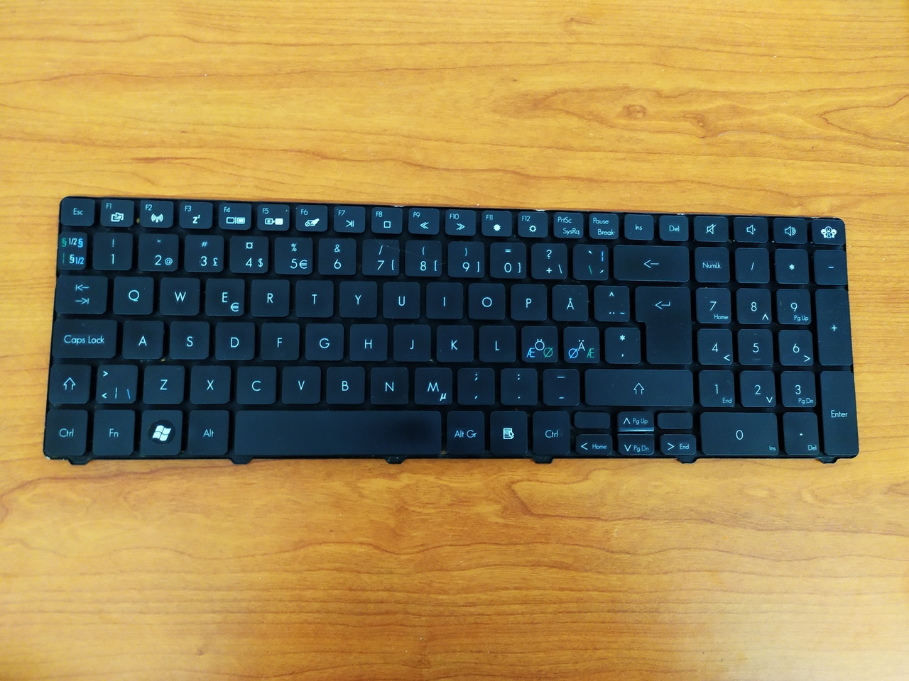 Клавиатура Packard Bell Easy Nate PEW91 — Купить Недорого на Bigl.ua ...