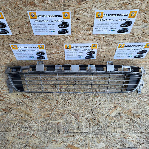 Решітка в бампер Renault Grand Scenic 3 (Рено Гранд Сценік 3) (ID ...