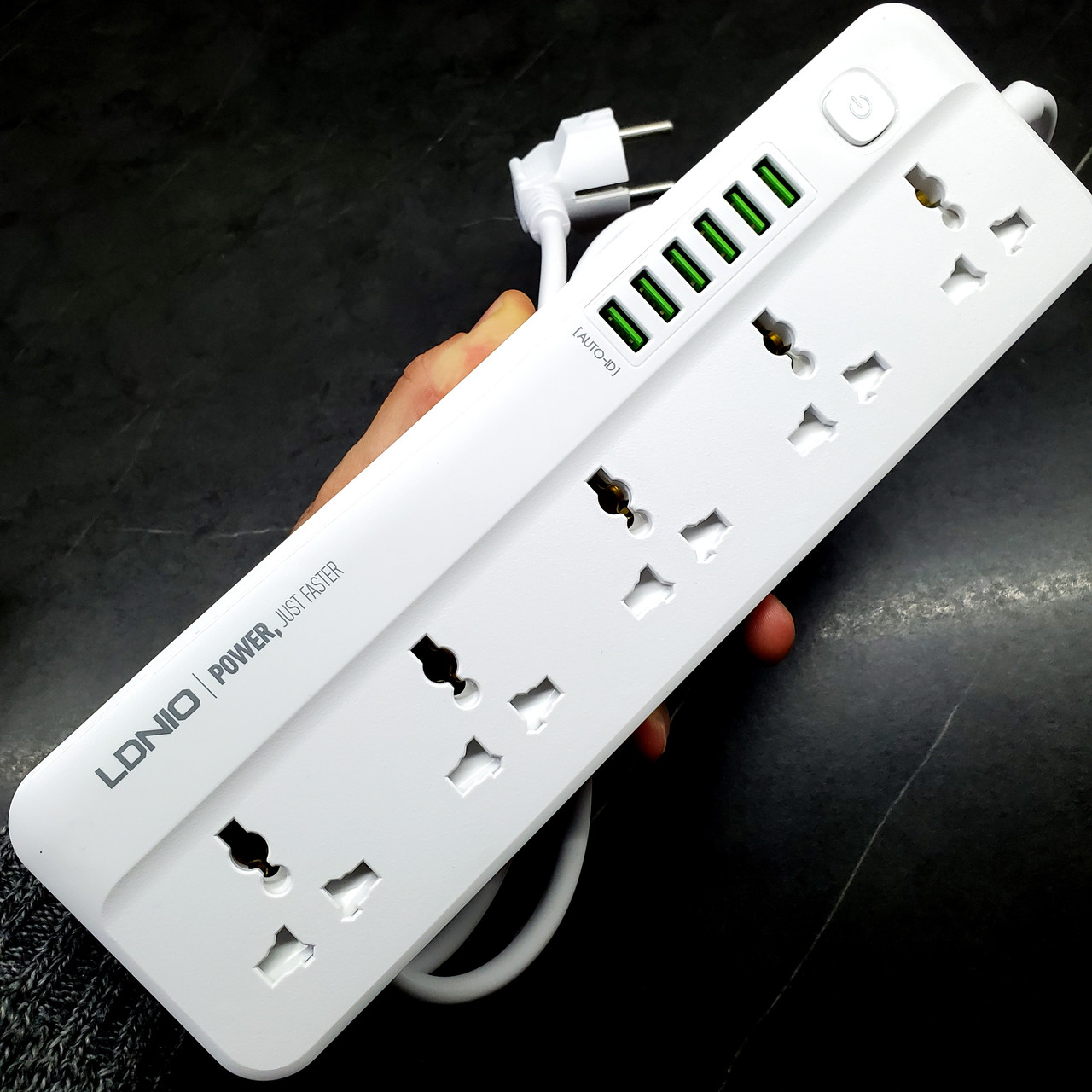 Купить Сетевой Удлинитель LDNIO SC5614 5 socket / 6 USB Переноска с ...