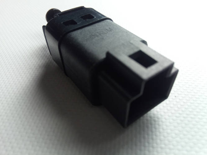 Купить Датчик включения тормоза (педали) Aveo/Lacetti, Китай (96874570 ...