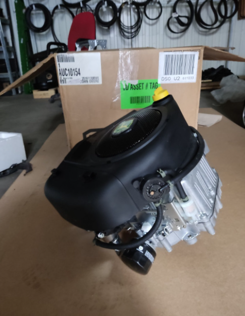 Купить БЕНЗИНОВИЙ ДВИГУН John Deere AUC10154, цена 35519.48 грн — Prom ...