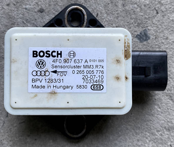 Купить Датчик ускорения (ESP) Audi A6 C6 (4F) 4F0907637A 8E0907637B ...