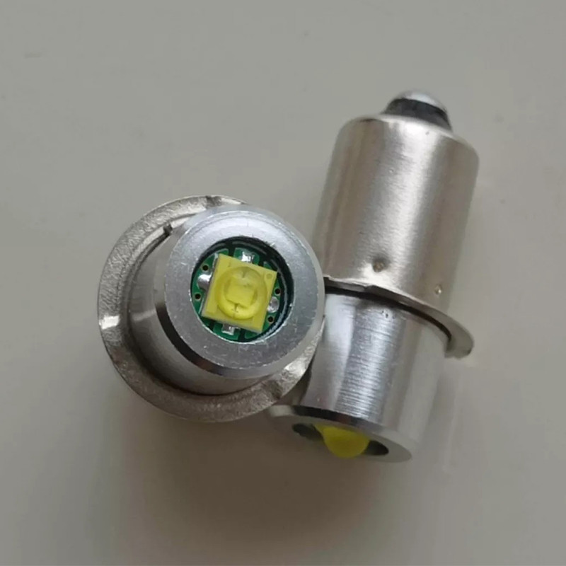 Купити Потужна, яскрава LED-лампочка патрон P13.5S 3V-6V 3W 6000K холодне світло, ціна 295 ...