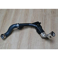 Патрубок интеркулера (правый) на Renault Dokker 2012-> 1.5dCi - доккер ...