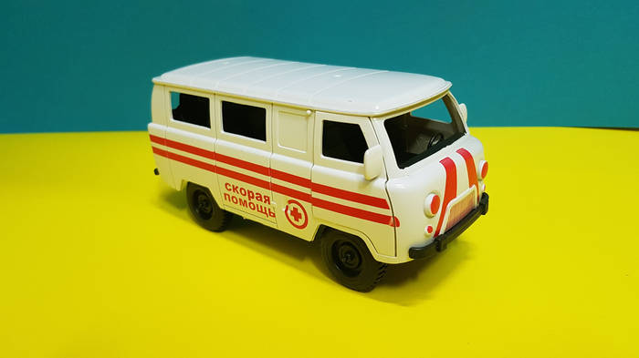 Игрушка УАЗ-452 Буханка Скорая помощь (ID#1723565612), цена: 120 ...