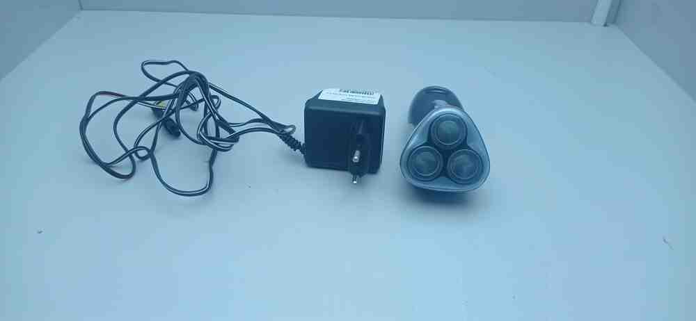 Электробритва Б/У Vitek VT-1379 (2008) — Купить Недорого на Bigl.ua (1729146908)