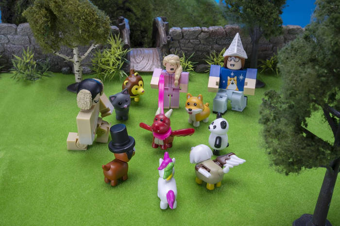 Купить Roblox Игровая коллекционная фигурка Deluxe Playset Adopt Me ...