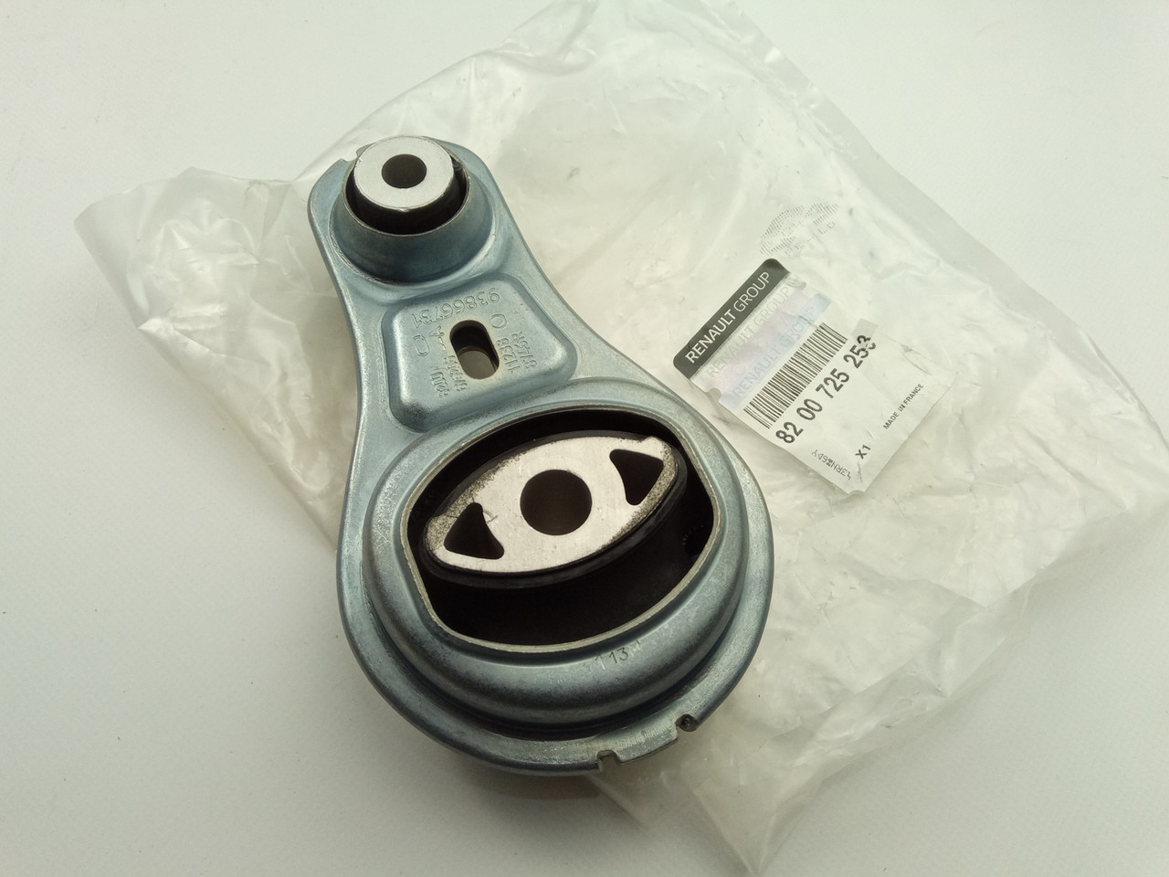 Подушка двигателя Trafic II 2.0-2.5dCi, RENAULT (8200725253) задняя (ID ...