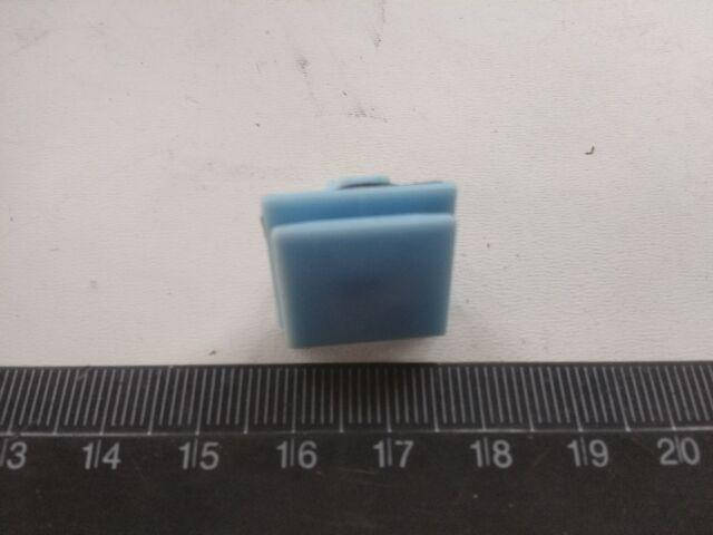 Пистон крепления молдинга Hyundai/KIA (15210) (877583L000) (ID ...