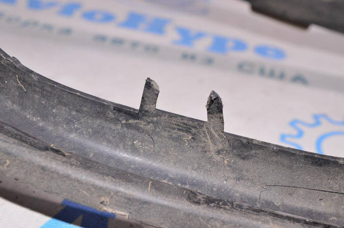 Купить Обрамление нижней решетки переднего бампера Jeep Cherokee KL 14 ...