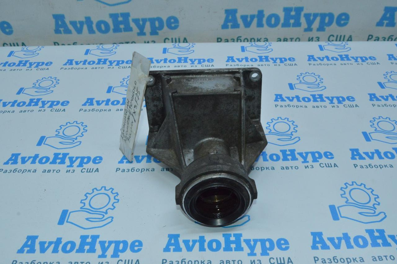 Купить Опора переднего редуктора Drive Shaft Holder Кронштейн ...