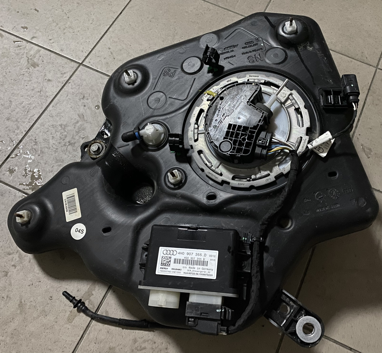 Резервуар Бак Топливной Системы в Сборе ADBLUE Audi A6 C7 (4G ...