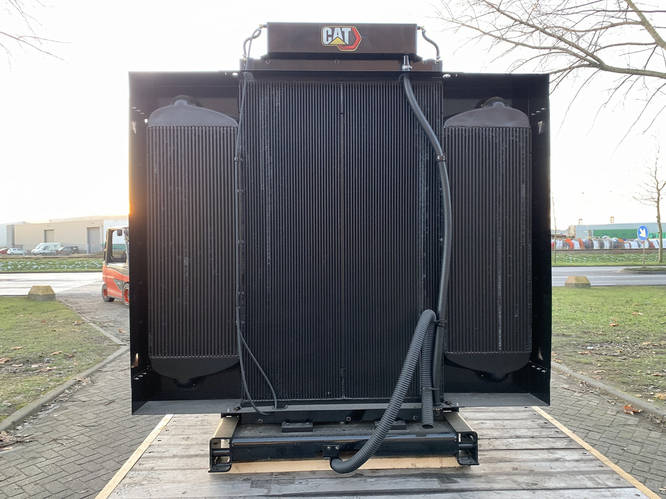 Дизельний генератор Caterpillar C32 1100 kVa 2022 року, ціна 7807400 ...