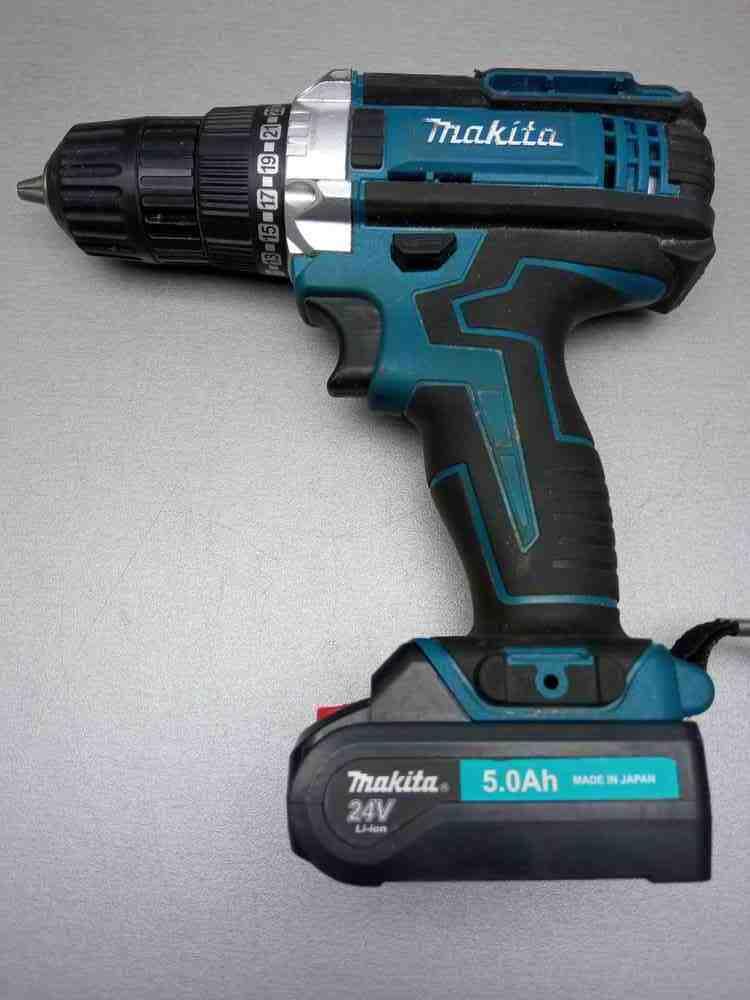 Шуруповерт Б/У Makita 24В, с большим набором инструментов 48в1, цена ...