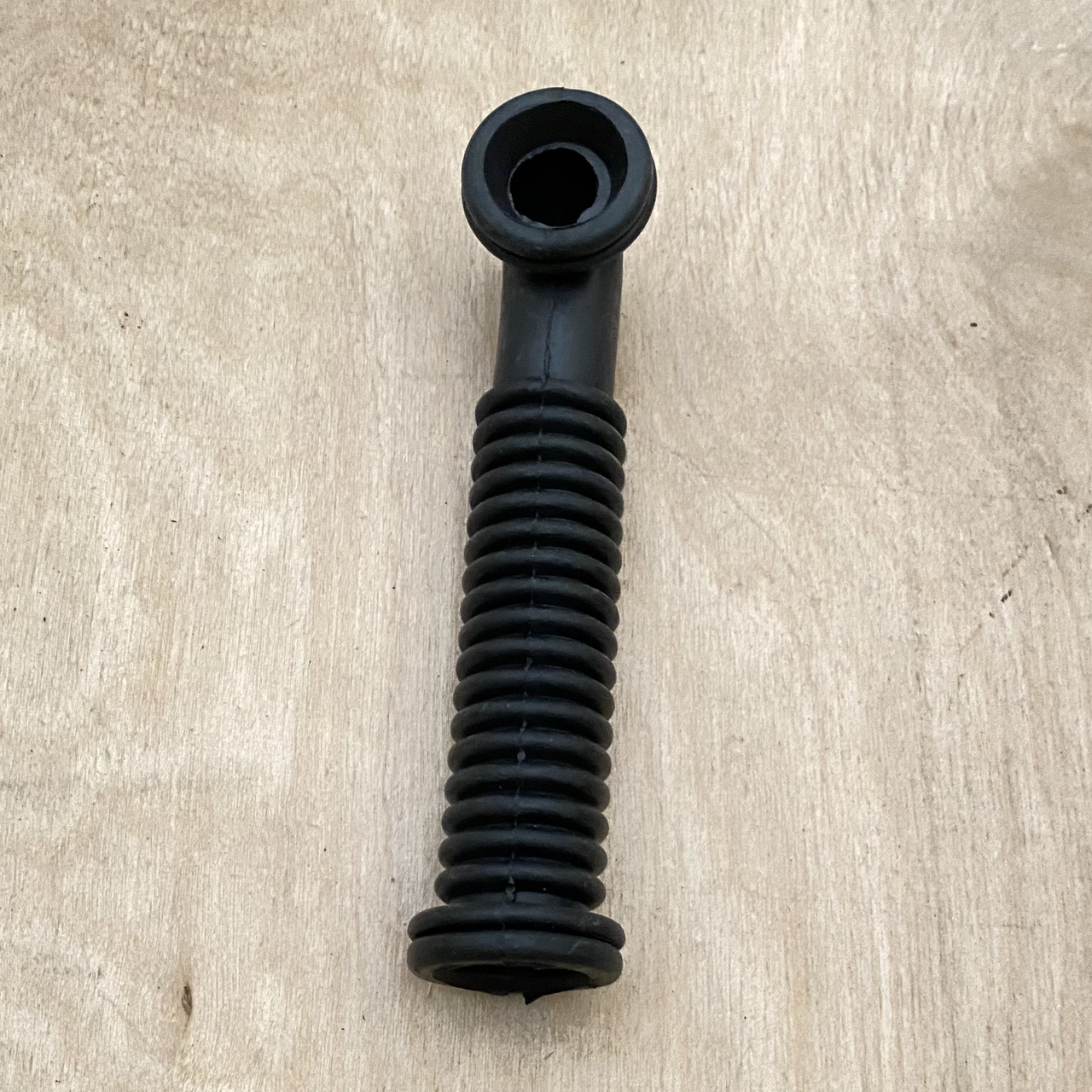 Трубка Проводки Гофра Толстая Г-образная (зад 2110) — Купить Недорого ...