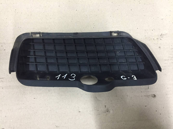 Решітка бампера ліва VW Golf III 1H6853665 (ID#1735637213), цена: 400 ...