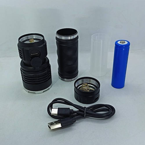 Фонарь ручной тактический с красным светом BL-A73R-P50 (Type-С), цена ...