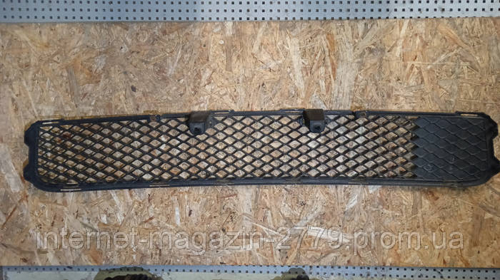 Купити Решітка бампера переднього центральна нижня 6400A827 999537 ...
