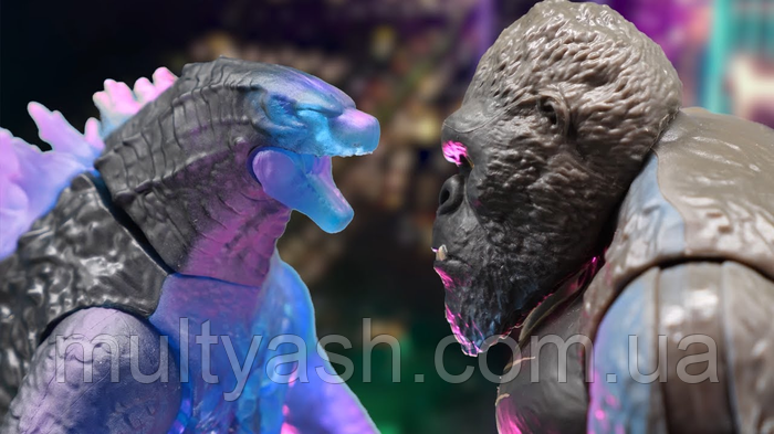 Купить Фигурка Godzilla vs. Kong - Конг с боевыми ранами и топором и ...