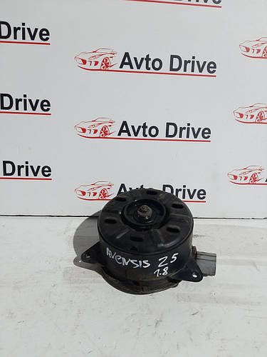 Купить Моторчик вентилятора охлаждения радиатора Toyota Avensis T25 1.8 ...