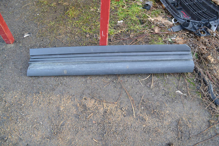 Молдинг двери передней правой для Lexus RX350 RX450h (2015-2020) 75071 ...