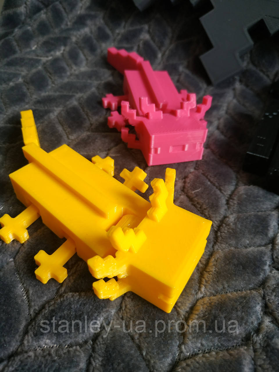 Майнкрафт Аксолотль Minecraft axolotl фігурка з відомої гри Майнкрафт ...