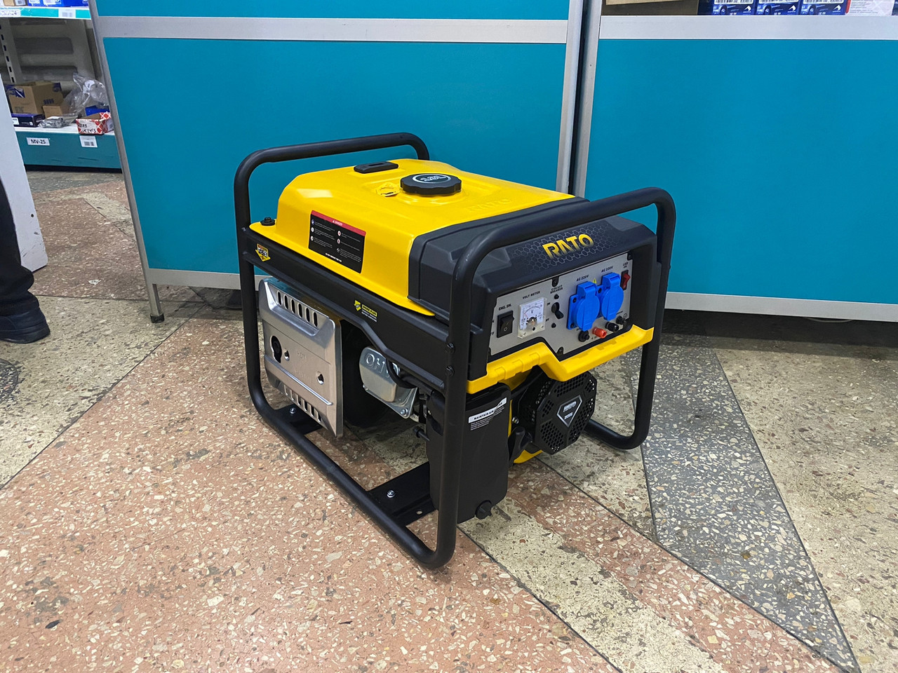 Бензиновий генератор 3.3 KW Rato R5700: продаж, ціна у Одесі ...