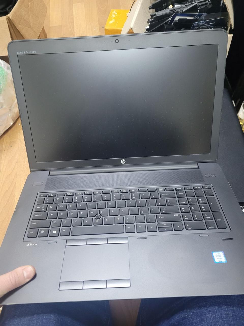 Ноутбук HP + процессор Xeon + 17.3+ SSD + HDD + nvidia - купити за ...